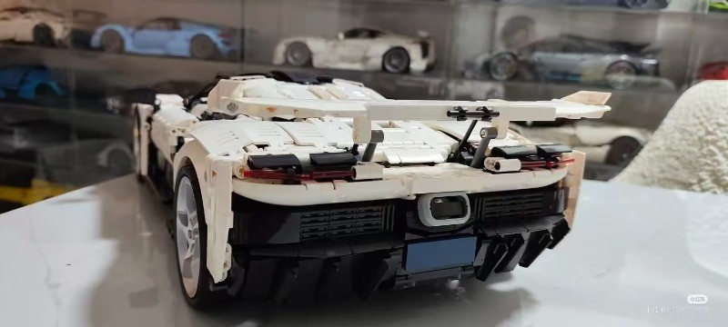 LEGO MOC Ferrari-F80 by SKC_LEGO | Rebrickable - Build with LEGO