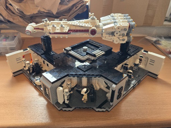 LEGO MOC Hope - Tantive IV Hallway Diorama (or) Diorama Display Stand ...