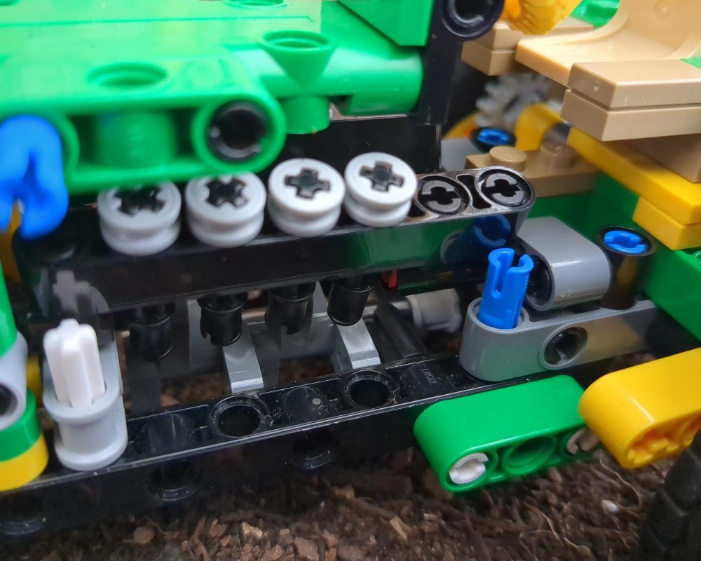 LEGO MOC 42168 John Deere-Lanz 500 with 5 Attachments by yumurs ...