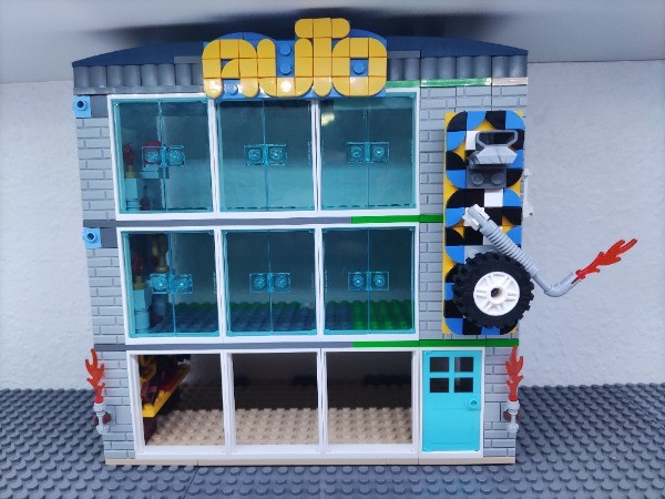 LEGO MOC-158129 Auto Shop by Teki | Rebrickable - Build with LEGO