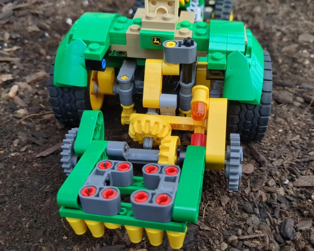 LEGO MOC 42168 John Deere-Lanz 500 with 5 Attachments by yumurs ...