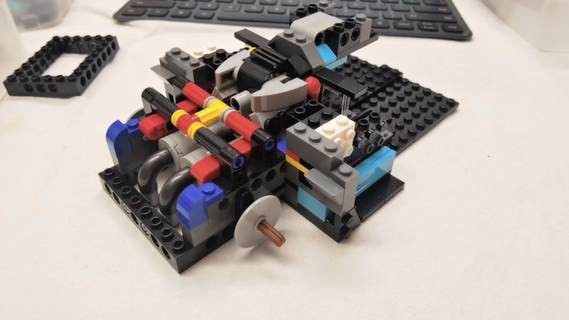 LEGO MOC Benz AMG Project One by Arisa | Rebrickable - Build with LEGO