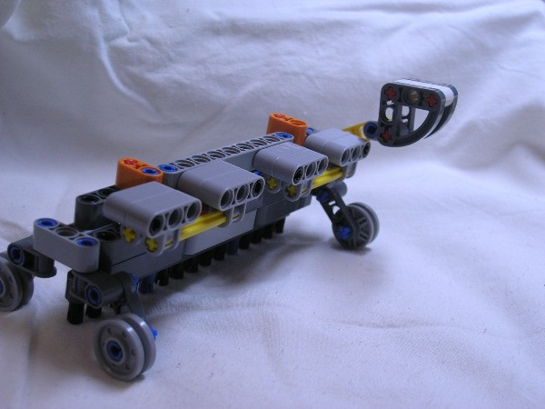 LEGO MOC Miniatur © NEXAT with seeder and sprayer by thiebomat ...