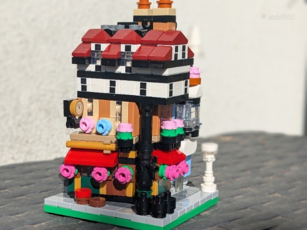 LEGO MOC-204669 MIni Modular Tudor Corner by christromans | Rebrickable ...