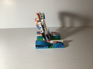 LEGO MOC Basic BOOST Adjustable Phone Stand by NestinBuilds ...