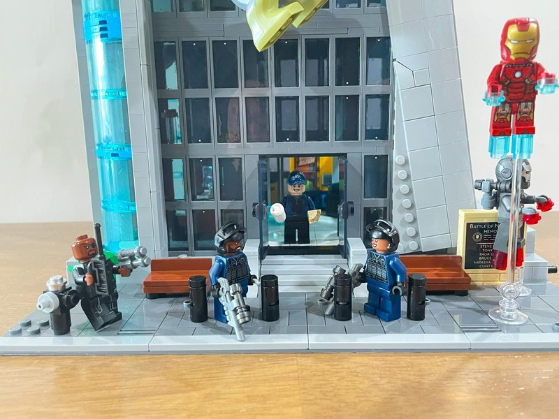Review: 76269-1 - Avengers Tower | Rebrickable - Build with LEGO