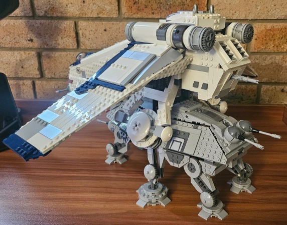 LEGO MOC Republic Dropship V2 (Works with 2008, 2013, AND 2022 AT-TEs ...