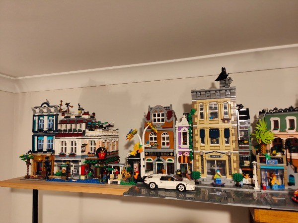 LEGO MOC-140412 The Chinatown Office by mgBricks | Rebrickable - Build ...