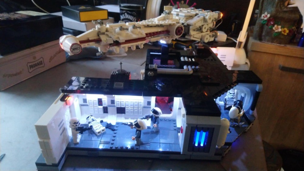 LEGO MOC Hope - Tantive IV Hallway Diorama (or) Diorama Display Stand ...
