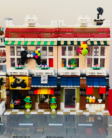 LEGO MOC Arcade & Bike Repair Shop by Brick Artisan | Rebrickable ...