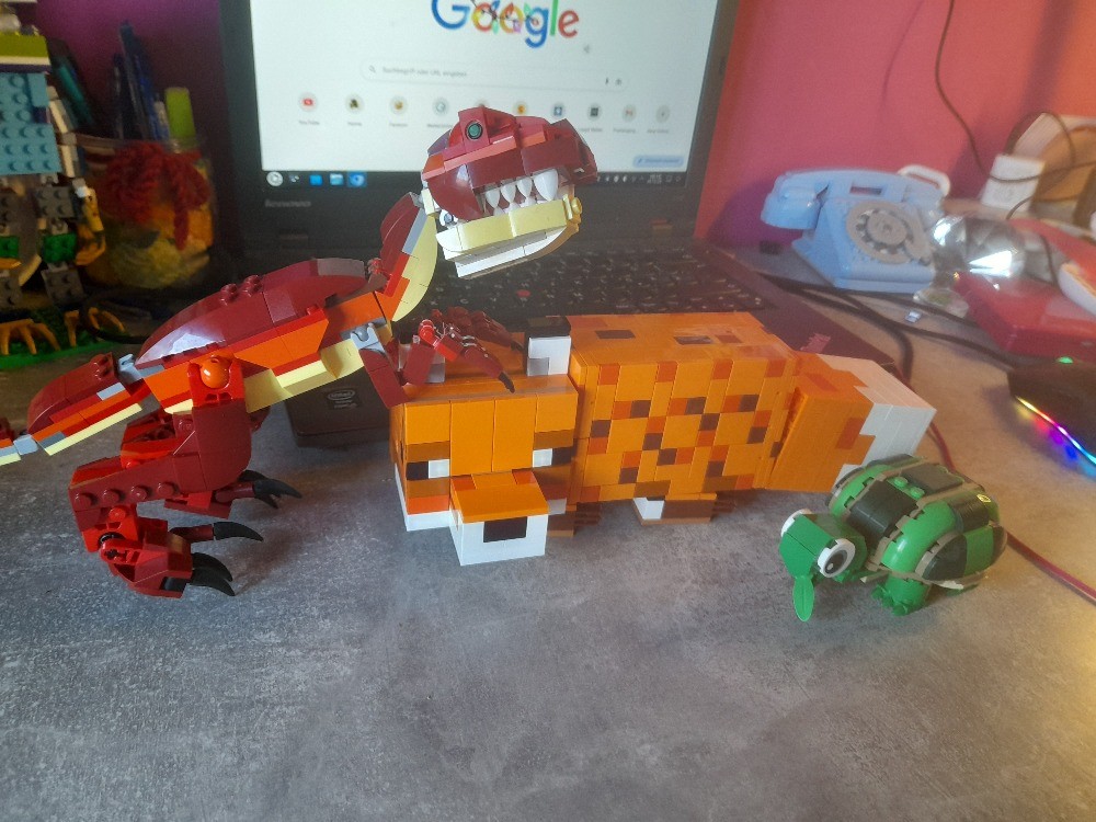 LEGO Set 31379-1 Fierce Dinosaur (2026 Creator > Creator 3-in-1 ...