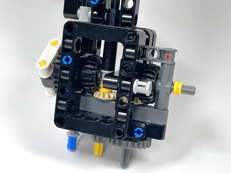Review: 42179-1 - Planet Earth and Moon in Orbit | Rebrickable - Build ...