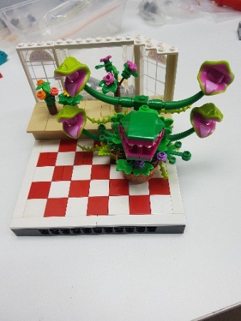 LEGO MOC Audrey II by benbuildslego | Rebrickable - Build with LEGO