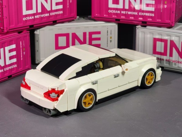 LEGO MOC-218319 Mercedes-Benz CLS 63 by mockjer | Rebrickable - Build ...