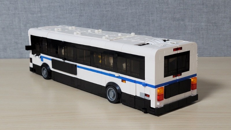 LEGO MOC-215382 Transformer Transit by wowblock | Rebrickable - Build ...
