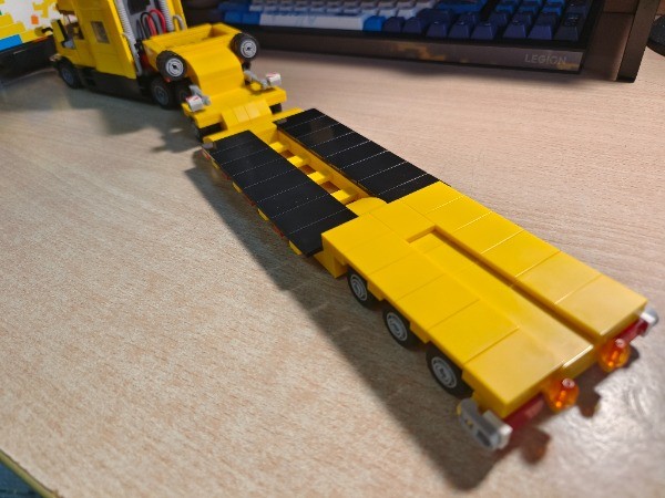 LEGO MOC Flatbed trailer(short version) by phigeon | Rebrickable ...