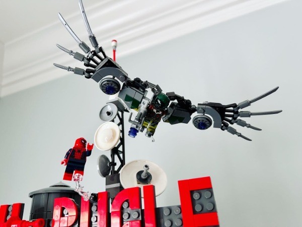 LEGO MOC Vulture's Wingsuit Mk I (from Spider-Man: Homecoming) by ...