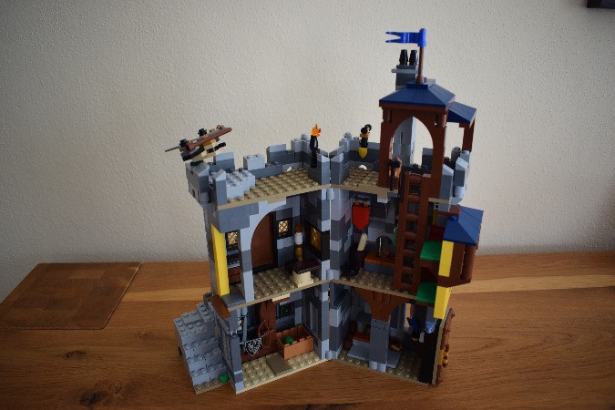 LEGO MOC Watchtower - Alternate Build 1x31120 by graeymaelkyn ...