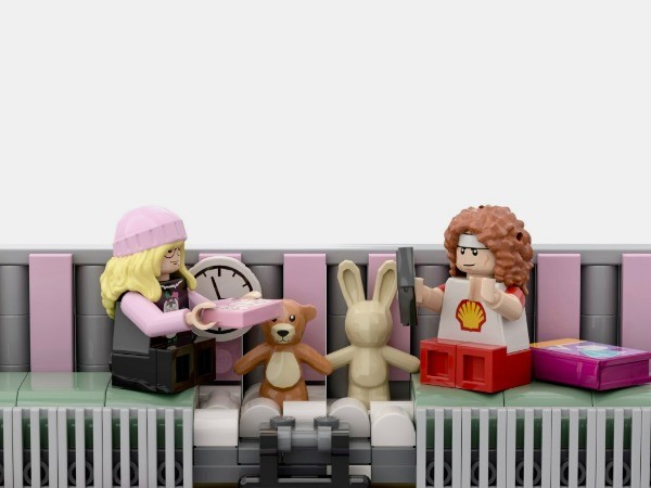 LEGO MOC GIRL'S DORMITORY by mangosteenlll | Rebrickable - Build with LEGO