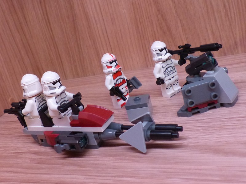 Review: 75372-1 Clone Trooper & Battle Droid Battle Pack | Rebrickable ...