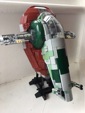 LEGO MOC Slave 1 with Interior by BaufmanBricks | Rebrickable - Build ...