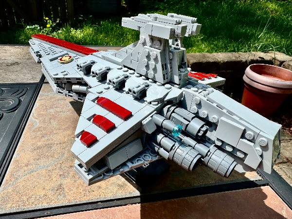 LEGO MOC MIDI Scale Venator V2 by DigitalSock | Rebrickable - Build ...