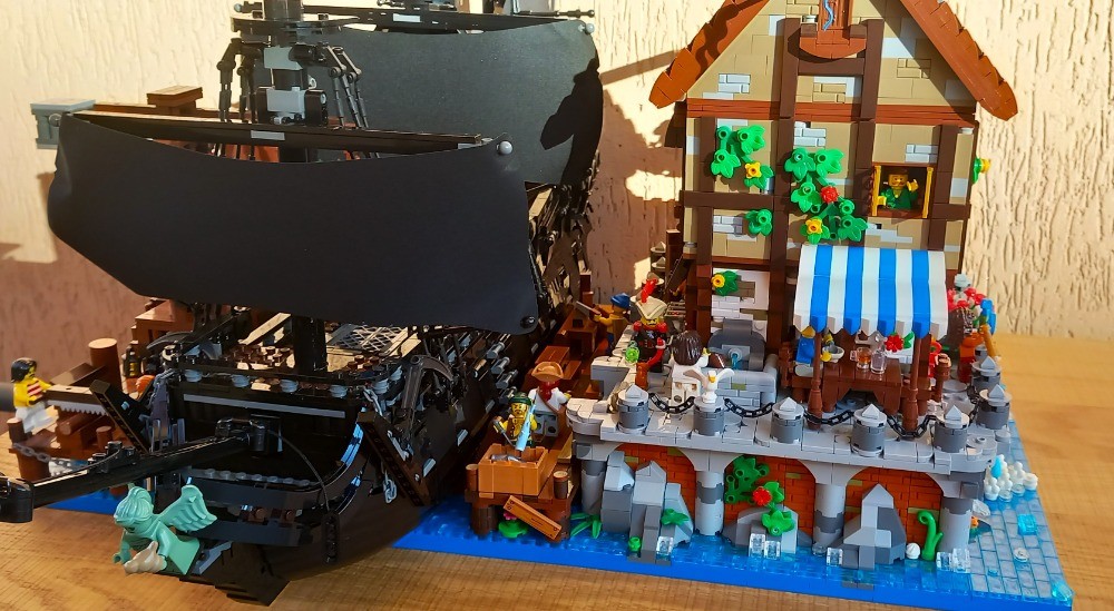 LEGO MOC-160014 Pirate Caribbean Shipyard by Massenzio | Rebrickable ...