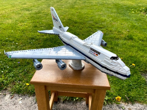 LEGO MOC NASA Boeing 747 SOFIA by DamoB by DamoB | Rebrickable - Build ...