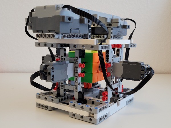 LEGO MOC 5-Axis Cube Solver by pfoerster | Rebrickable - Build with LEGO