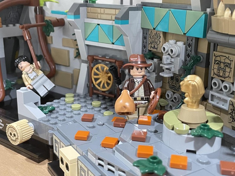 Review: 77015-1 - Temple of the Golden Idol | Rebrickable - Build with LEGO