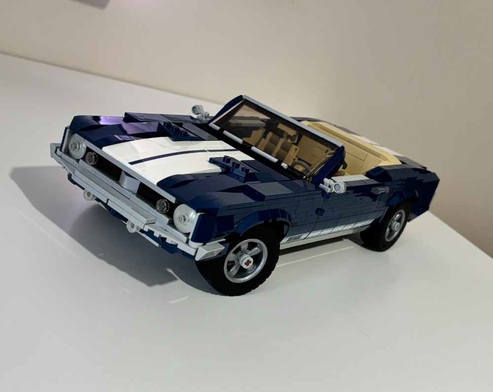 LEGO MOC-247508 10265 Plymouth Cuda by Kirvet | Rebrickable - Build ...
