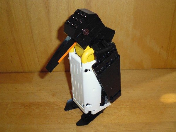 LEGO MOC King Penguin by Stef234 | Rebrickable - Build with LEGO