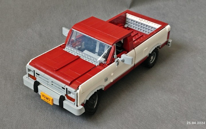 LEGO MOC-181984 Dodge RAM 1990 (1st generation) by syzygy87 ...