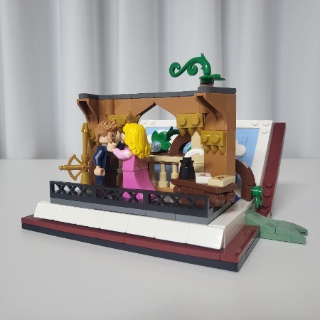 LEGO MOC Shall we dance? (40595 + 40690 Alternate build) by Hogi_castle ...