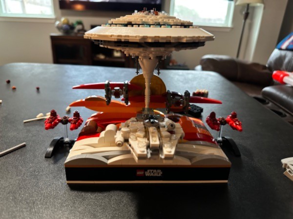 LEGO MOC Micro Diorama : Cloud City by jellco | Rebrickable - Build ...