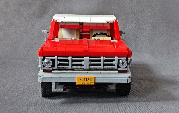 LEGO MOC Ford F100 1972 by syzygy87 | Rebrickable - Build with LEGO