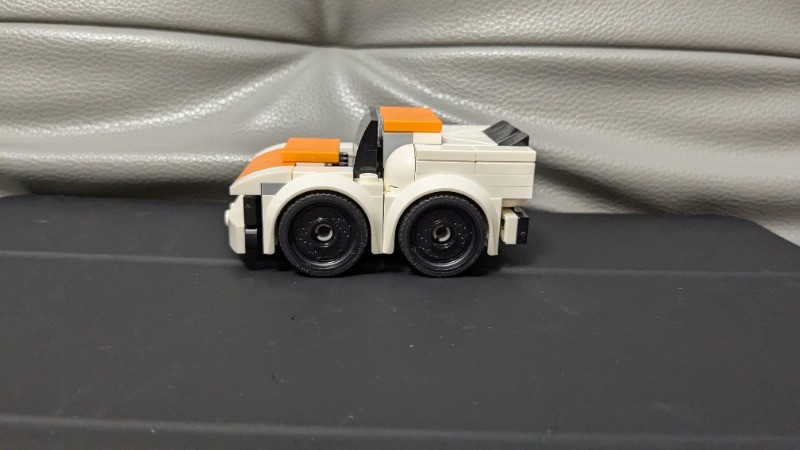 LEGO MOC 76918 - Mini Dodge Challenger by sdcwan006 | Rebrickable ...