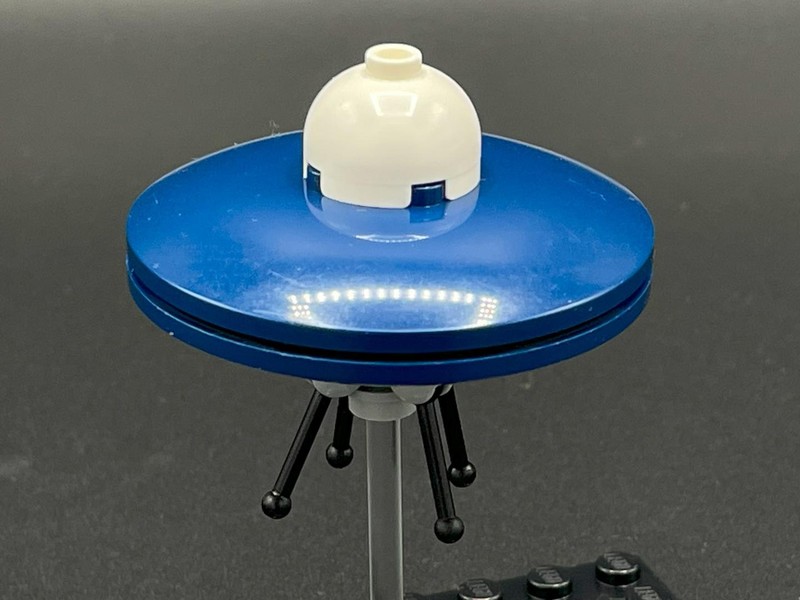 Review: LEGO Space Projects Book | Rebrickable - Build with LEGO