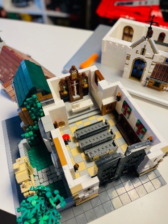 LEGO MOC Andrew's Church by BrickAtive | Rebrickable - Build with LEGO