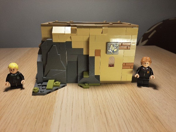 LEGO MOC Descent into the dungeons by Polokot | Rebrickable - Build ...