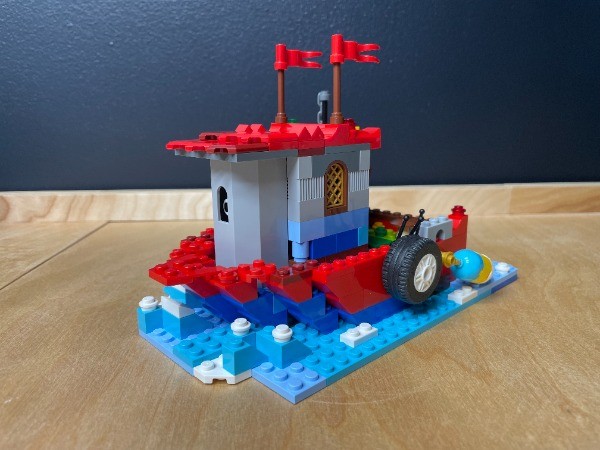 LEGO MOC 11020 Medieval Tugboat with Fisherman by MossyMocBricks ...
