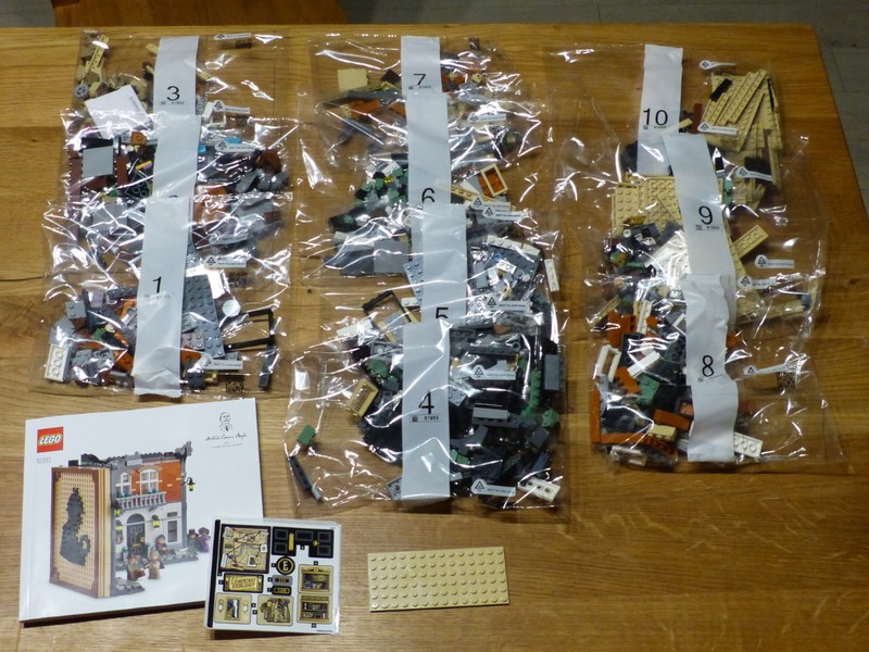 Review: 10351 - Sherlock Holmes Book Nook | Rebrickable - Build with LEGO