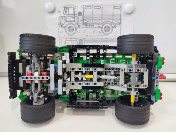 LEGO MOC 42039 GAZ-66 Truck by i112358 | Rebrickable - Build with LEGO