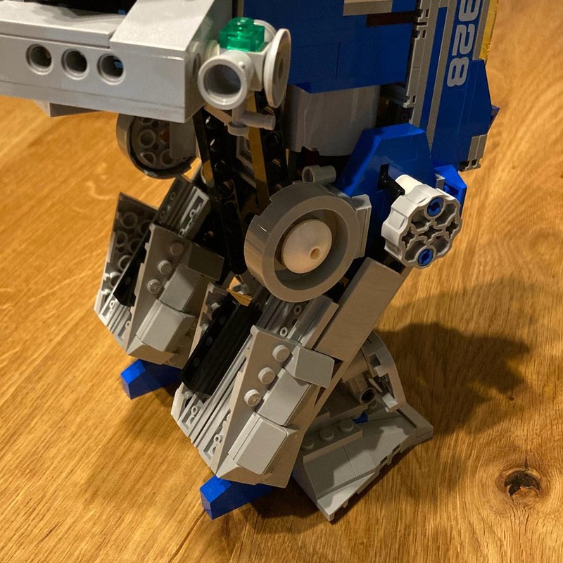 Review: MOC-130818 Galaxy Mech Miner | Rebrickable - Build with LEGO