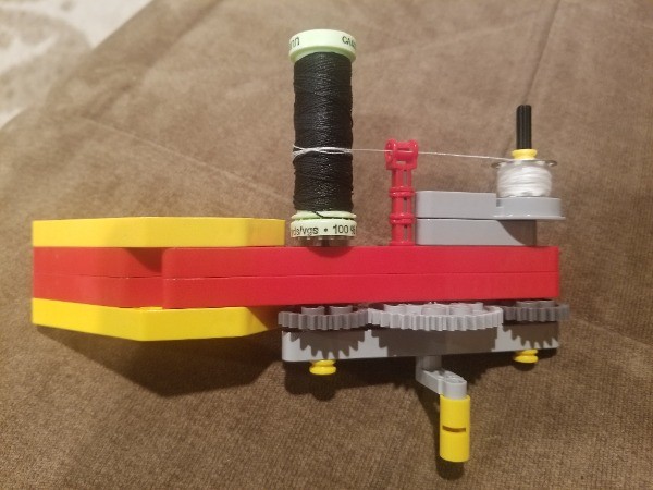 LEGO MOC-177689 Bobbin Winder v3.1 by Vampyre0690 | Rebrickable - Build ...