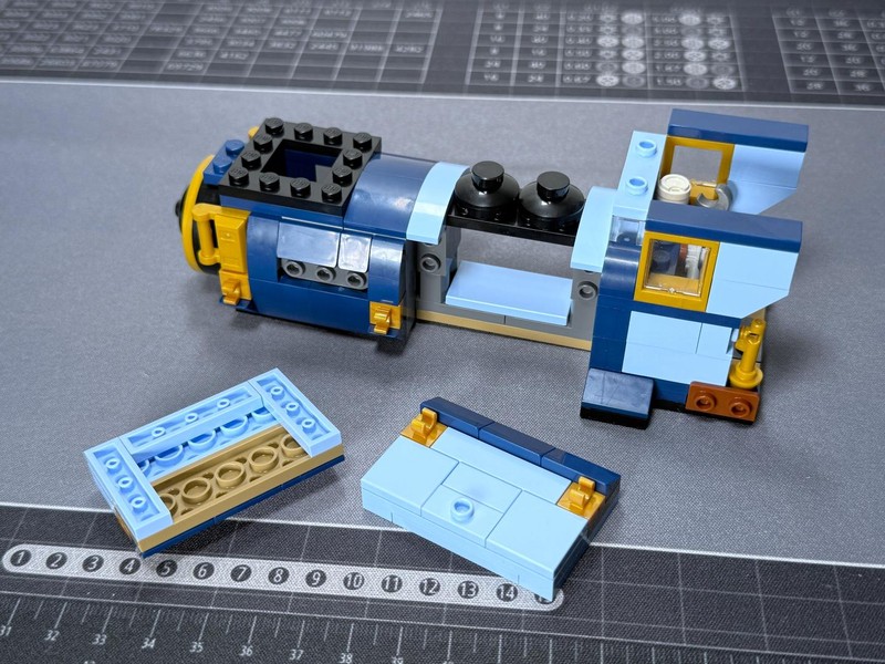 Review: 10361-1 - Holiday Express Train | Rebrickable - Build with LEGO