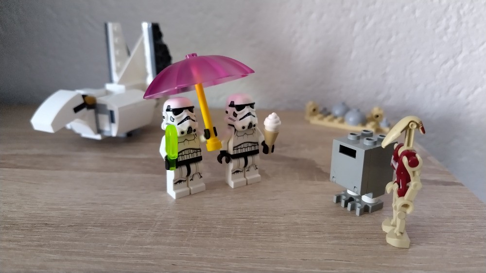 LEGO MOC-240166 Sentinel Shuttle Microfighter (flying over Tatooine) by ...