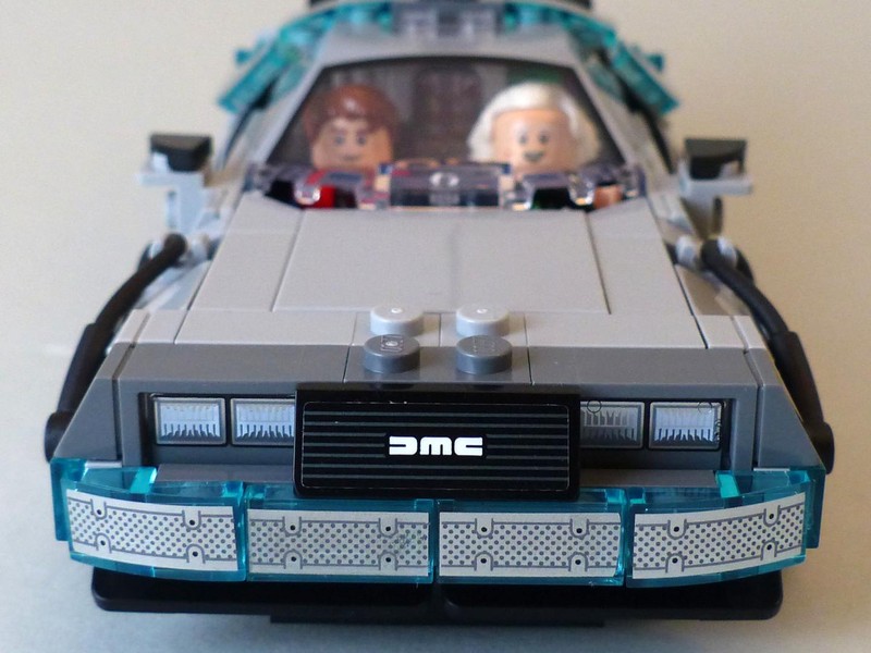 Review: 77256 - Time Machine from Back to the Future | Rebrickable ...