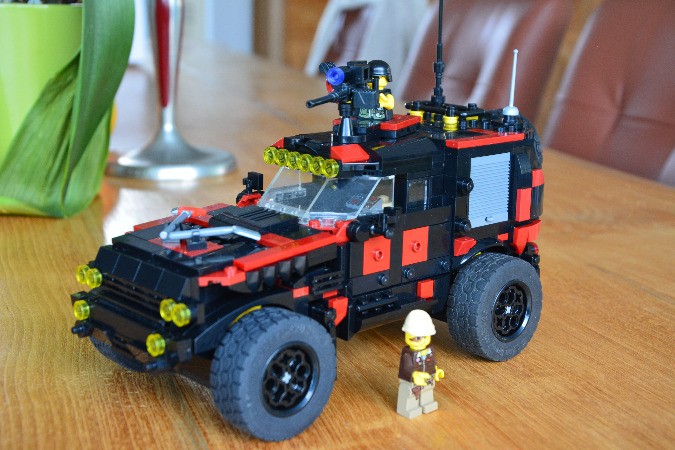 LEGO MOC HAZARD SPEEDER by TheBrickTechnician | Rebrickable - Build ...