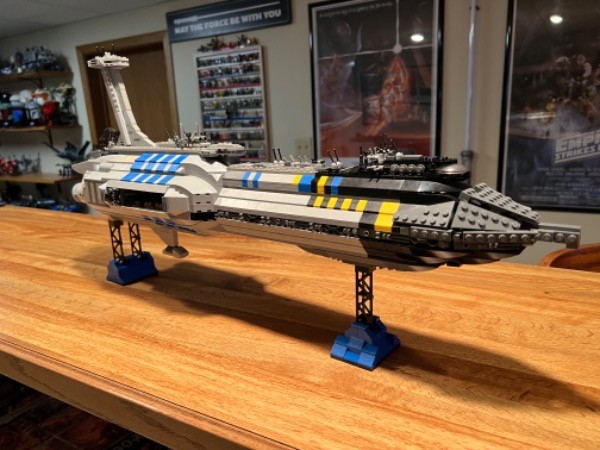 LEGO MOC UCS Invisible Hand by Aniomylone | Rebrickable - Build with LEGO